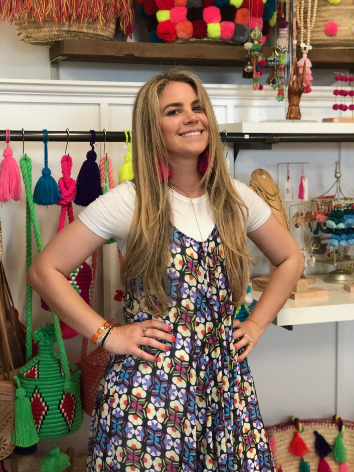 Project Runway Star Amanda Perna Loves Bold Fashion and Simple Beauty ...